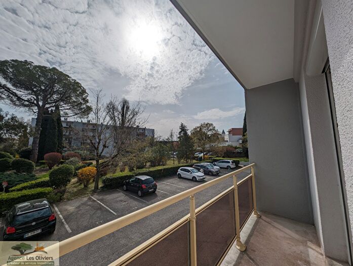 Appartement à louer - Montpellier, Les Cévennes, Clementville - 3 pièces - 2 chambres