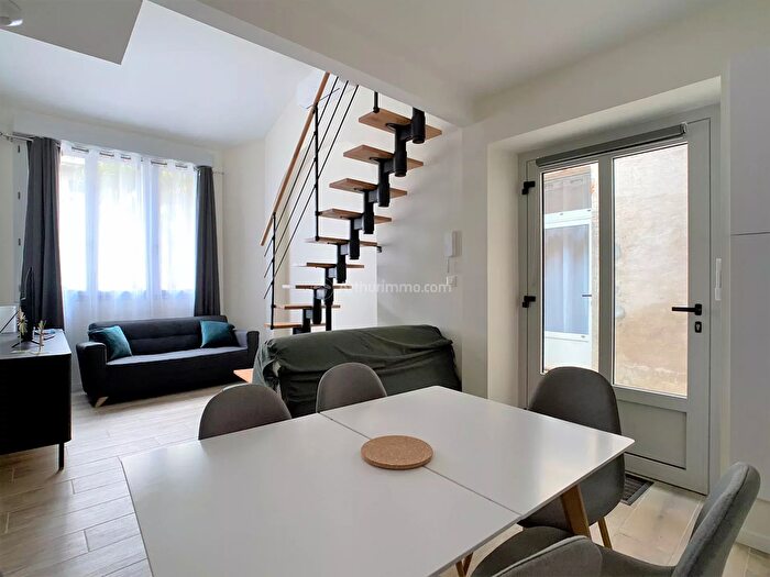 Appartement à louer - Albi - 4 pièces - 3 chambres