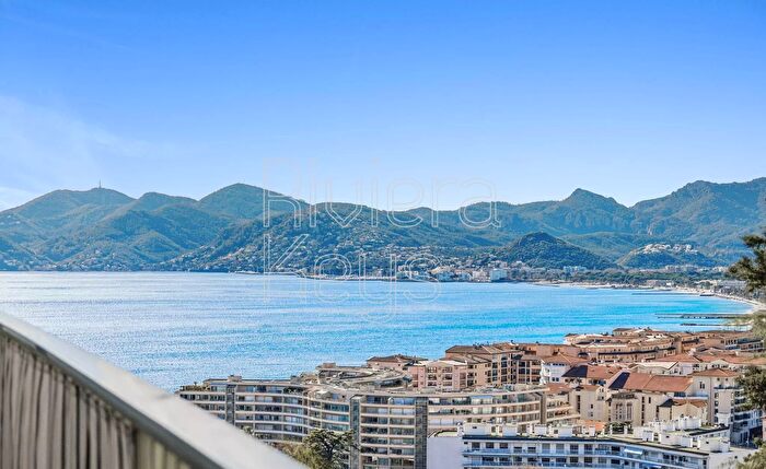 Appartement à vendre - Cannes, Croix des Gardes - 3 pièces - 2 chambres