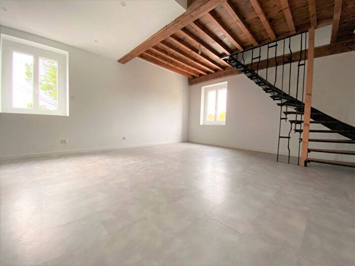 Maison à louer - Chaponost - 4 pièces - 2 chambres