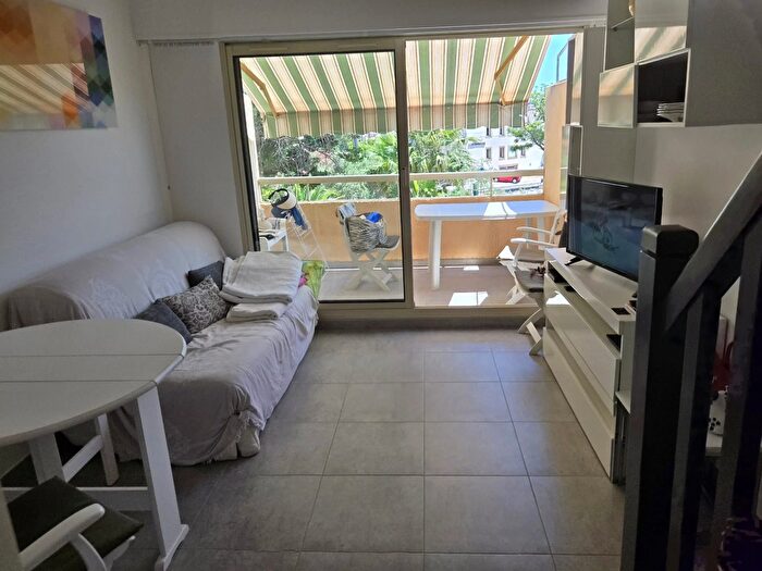 Appartement à vendre - Le Lavandou, Rousset, Four des Maures, Saint-Clair - 3 pièces - 1 chambre
