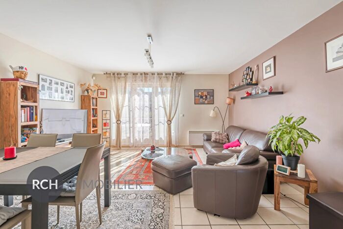 Saint-Léger-en-Yvelines : Maison 4 pièces à vendre