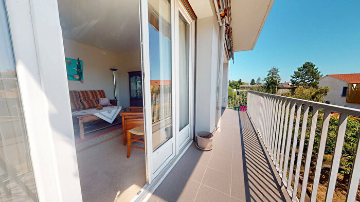 Appartement à vendre - Issoire - 5 pièces - 3 chambres