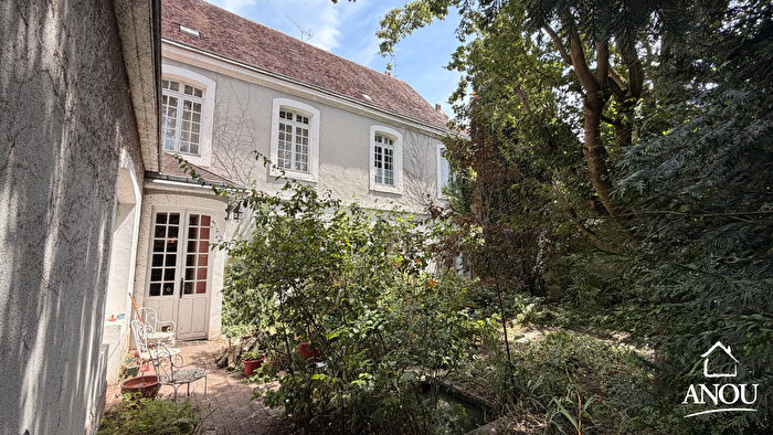 Maison 11 pièces à Châteaudun, Liberté, Martineaux, à vendre