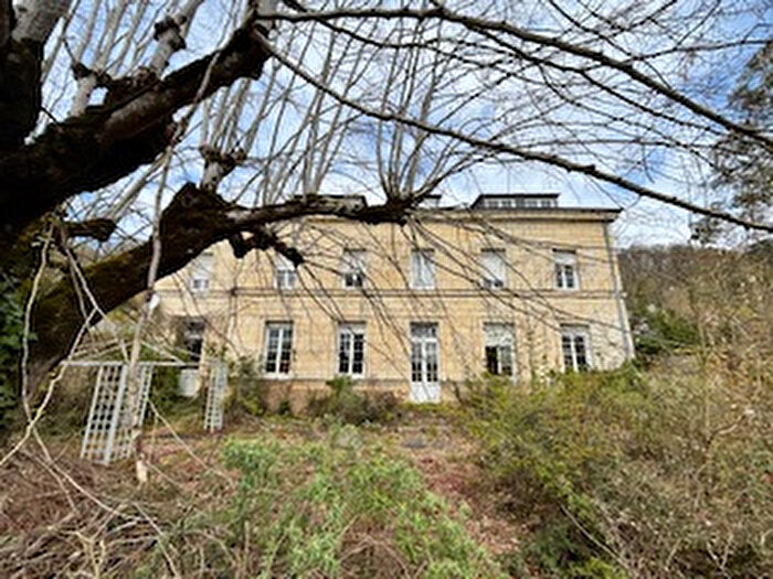 Maison à vendre - Saint-Patrice - 9 pièces - 7 chambres