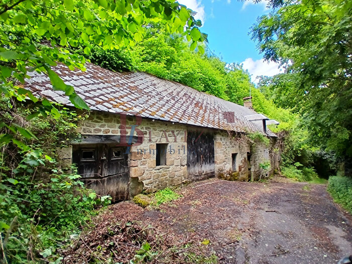 Maison 4 pièces à vendre à Sarran
