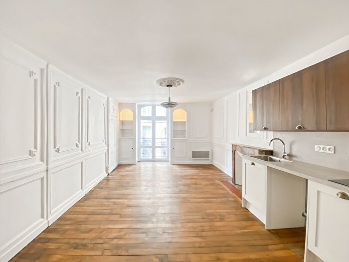 Appartement à vendre - Quartiers Centre, Centre-ville - 2 pièces - 1 chambre