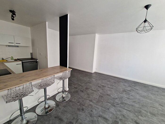 Appartement 2 pièces à Barbâtre-Saint Remy-Verrerie, Reims, à louer