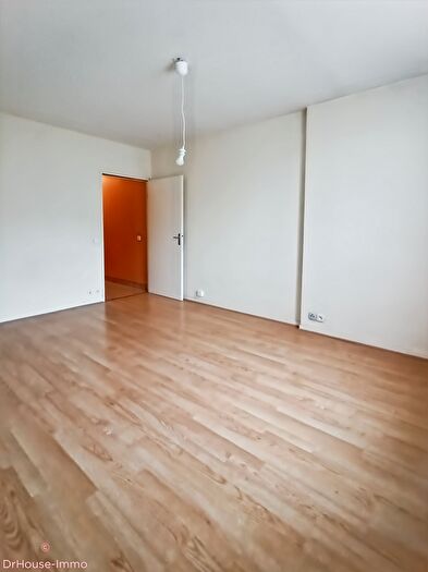 Appartement à vendre - Châteauroux, Centre-ville, Les Marins - 2 pièces - 1 chambre