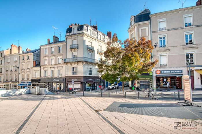 Appartement à louer - Angers, Centre-ville, La Fayette - 4 pièces - 1 chambre