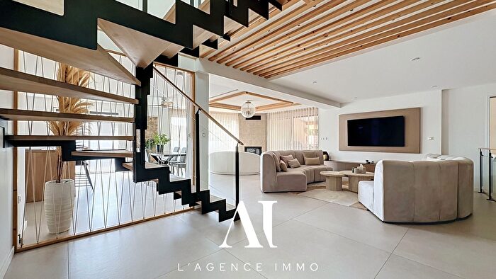Appartement 5 pièces à Crozet, à vendre