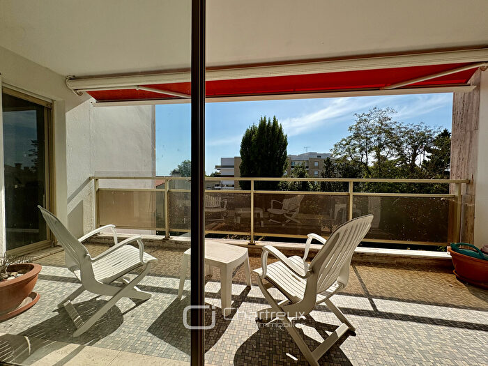 Appartement à vendre - Royan, Centre-ville - 5 pièces - 4 chambres