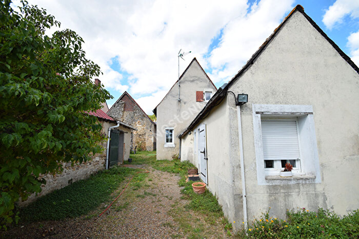 Maison à vendre - Mareil-sur-Loir - 3 pièces - 3 chambres