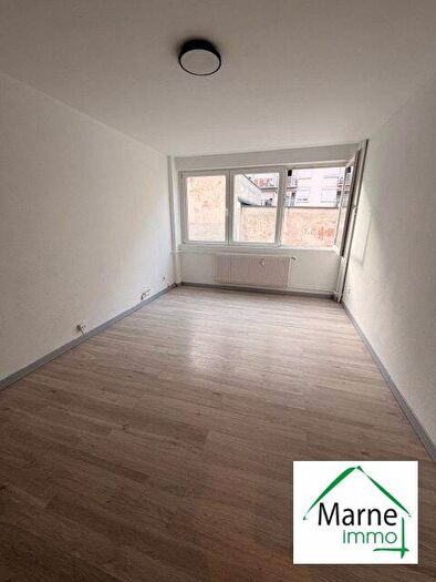 Appartement à louer - Forêt Noire Centre, Strasbourg - 1 pièce