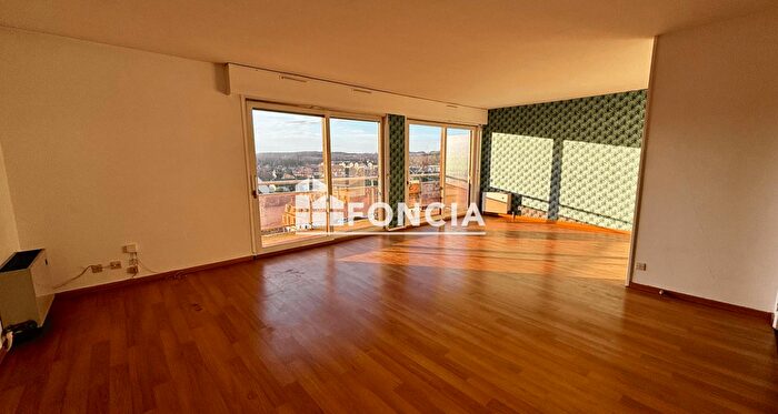 Appartement à vendre - Évreux, Navarre - 2 pièces - 1 chambre