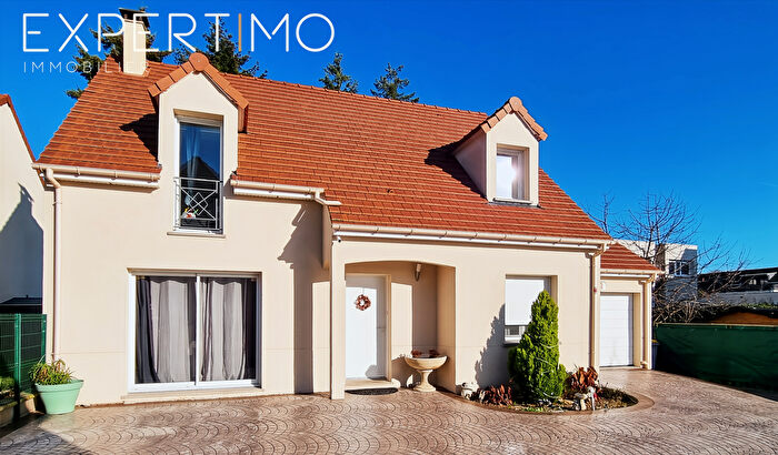 Maison à vendre - Étréchy - 6 pièces - 4 chambres