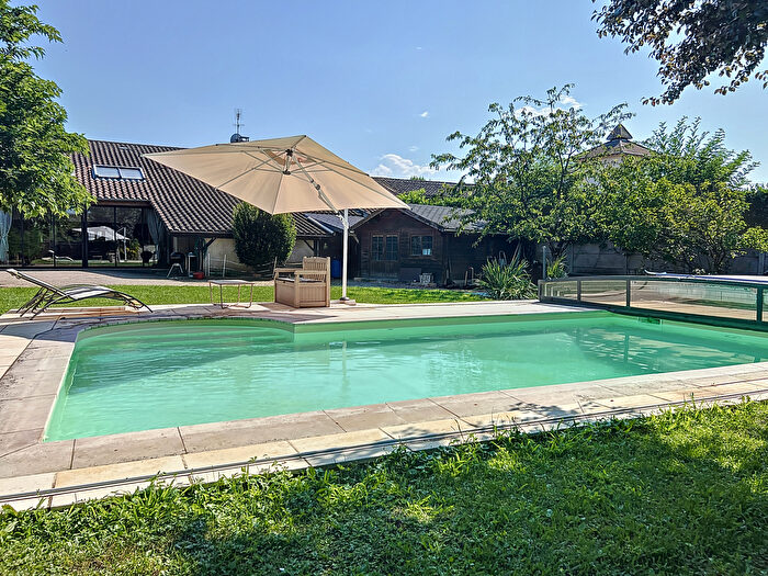 Maison à vendre - Fareins - 6 pièces - 5 chambres