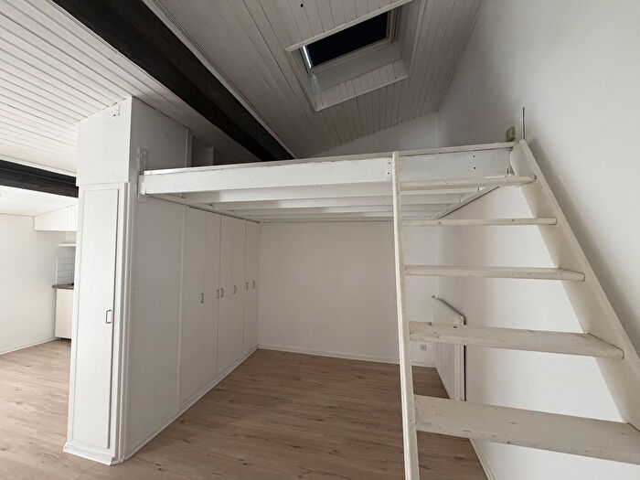 Appartement 1 pièce à louer à Bordeaux, Victoire, Sainte-Eulalie