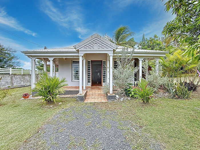 Maison à louer - Saint-François - 2 pièces - 1 chambre