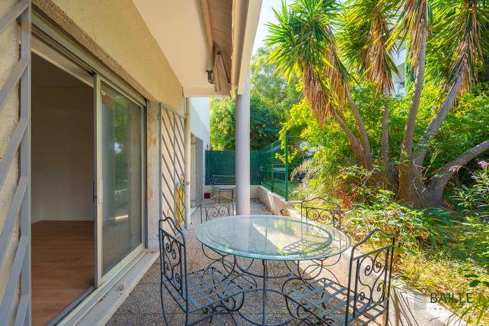 Appartement 2 pièces à Marseille 8ème, La Plage, à vendre