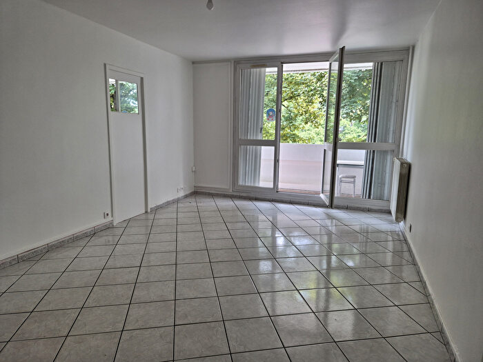 Appartement 3 pièces à Villepinte, Pasteur, à vendre
