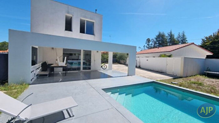 Maison à vendre - Biscarrosse, Lapuyade, Cacout, Sencion - 5 pièces - 4 chambres