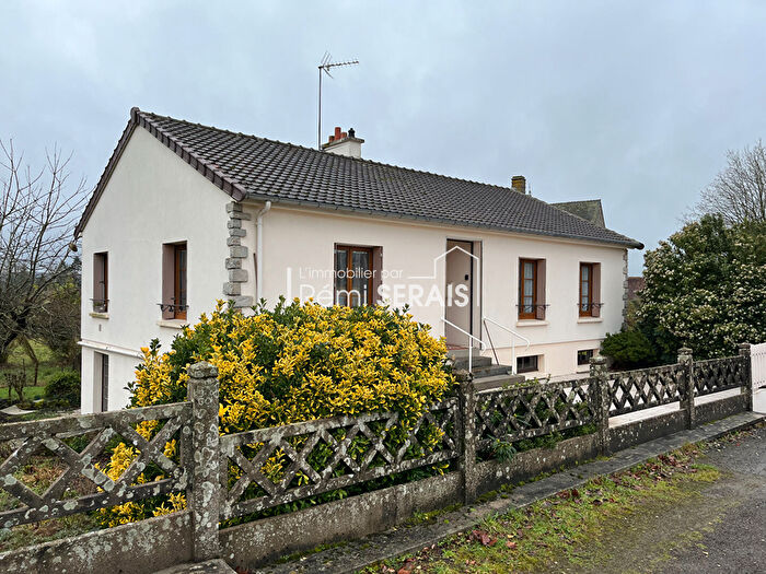 Maison à vendre - Champsecret - 7 pièces - 5 chambres