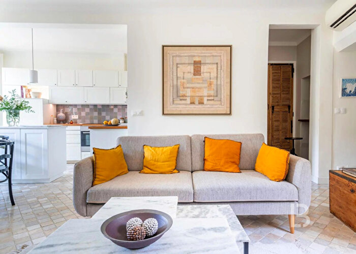 Appartement à vendre - Antibes, Coeur de ville - 3 pièces - 2 chambres