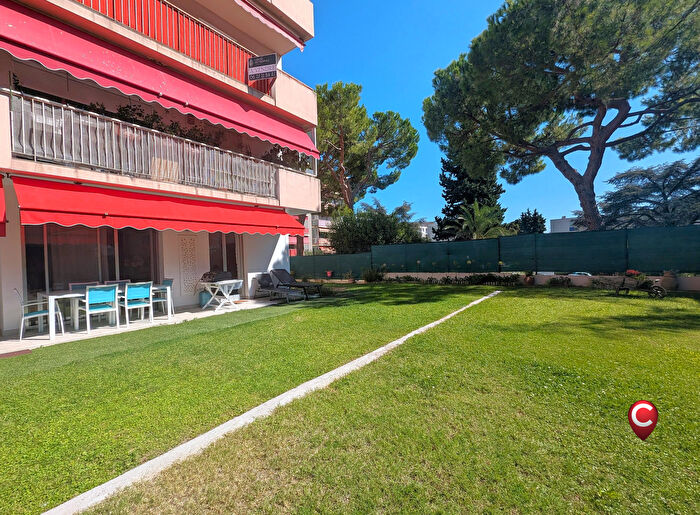 Appartement 3 pièces à louer - Nice, Caucade