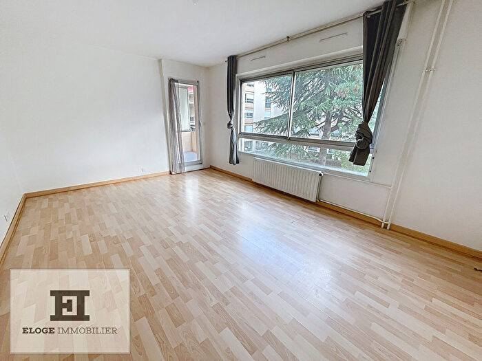 Appartement à louer - Le Petit-Quevilly, Nobel, Bozel - 3 pièces - 2 chambres