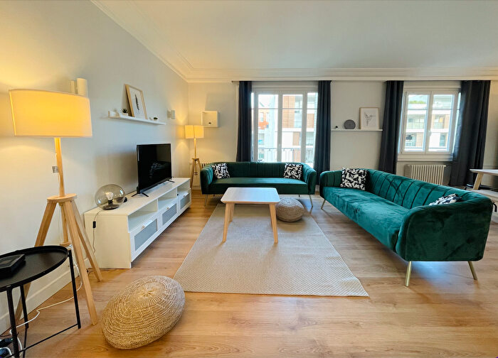 Appartement 5 pièces à vendre - Villeurbanne, Grand Clément