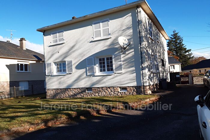 Appartement à louer - Égletons - 3 pièces - 2 chambres