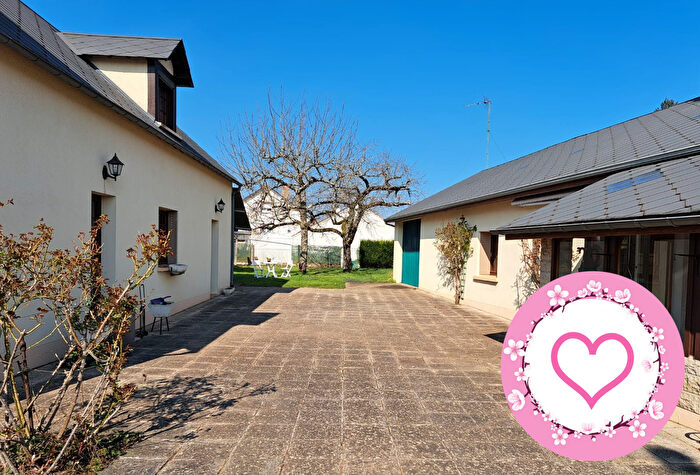 Maison à vendre - Saint-Père-sur-Loire - 6 pièces - 4 chambres