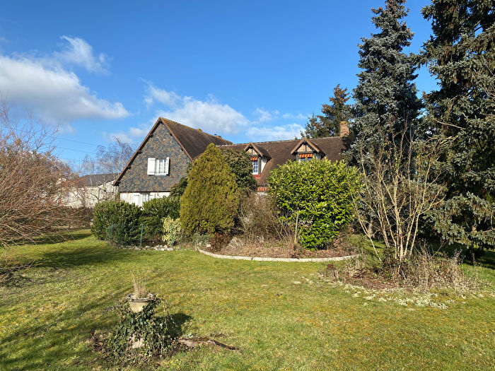 Maison à vendre - Olivet, Larry, Coin Rond, Lorette - 7 pièces - 3 chambres