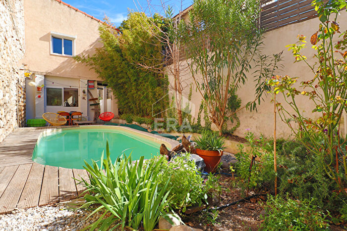 Maison à vendre - Marseille e , La Capelette - 4 pièces - 3 chambres