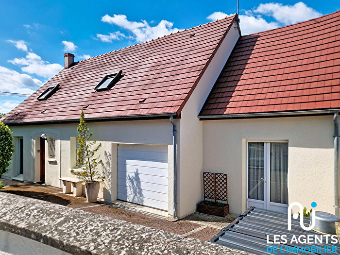 Maison 6 pièces à vendre à Saint-Ay