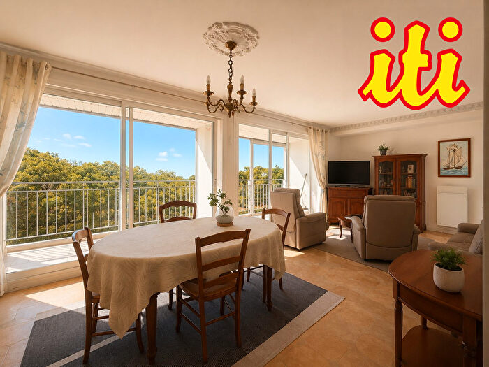 Appartement 4 pièces à vendre - Château-d'Olonne, La Pironnière, Littoral