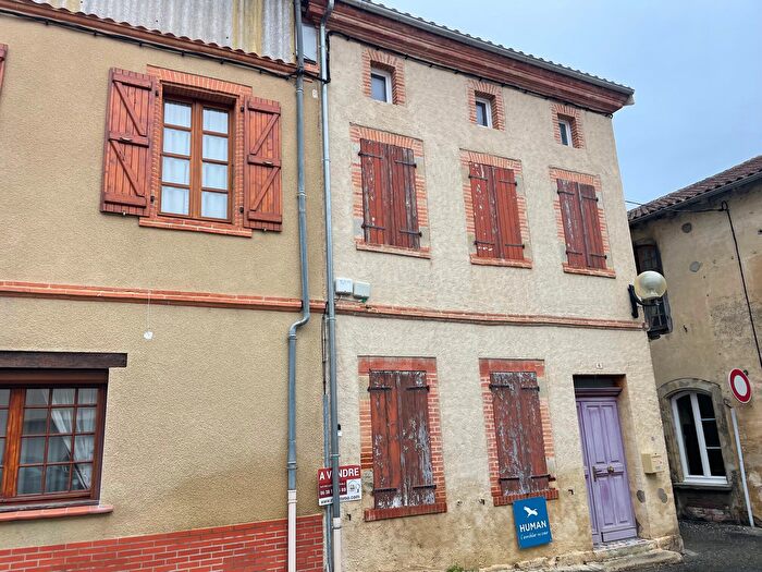 Maison à vendre - Saramon - 5 pièces - 4 chambres