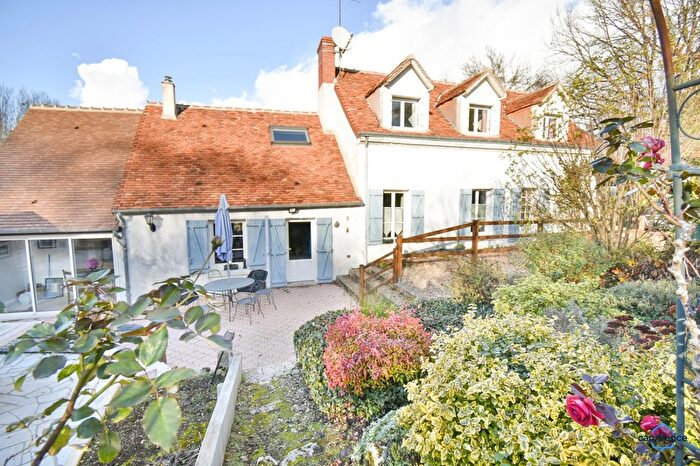 Maison à vendre - Selles-sur-Cher - 8 pièces - 4 chambres