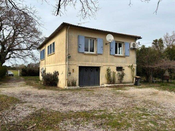 La Crau, Saint-Martin-de-Crau : Maison 7 pièces à louer