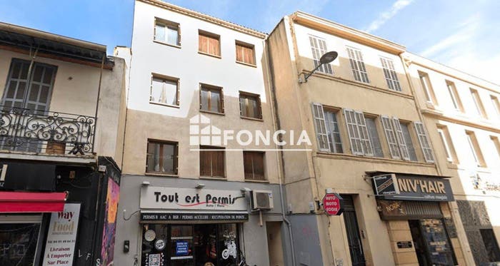 Appartement 3 pièces à Cinq Avenues, Marseille 4ème arrondissement, à louer