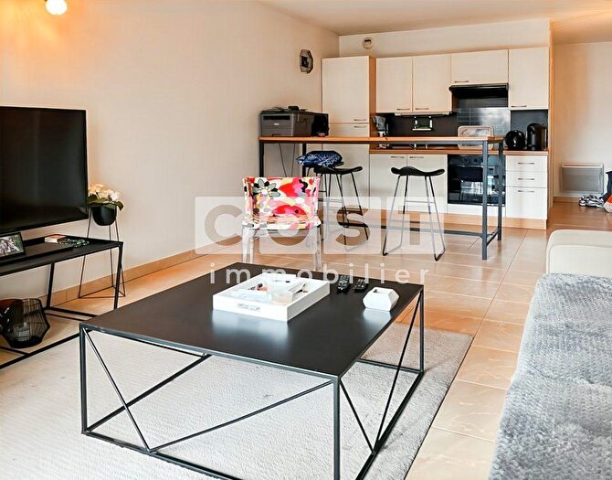 Asnières-sur-Seine, Gresillons, Voltaire : Appartement 2 pièces à vendre