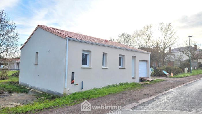 La Jonchère - Maison 4 pièces à vendre