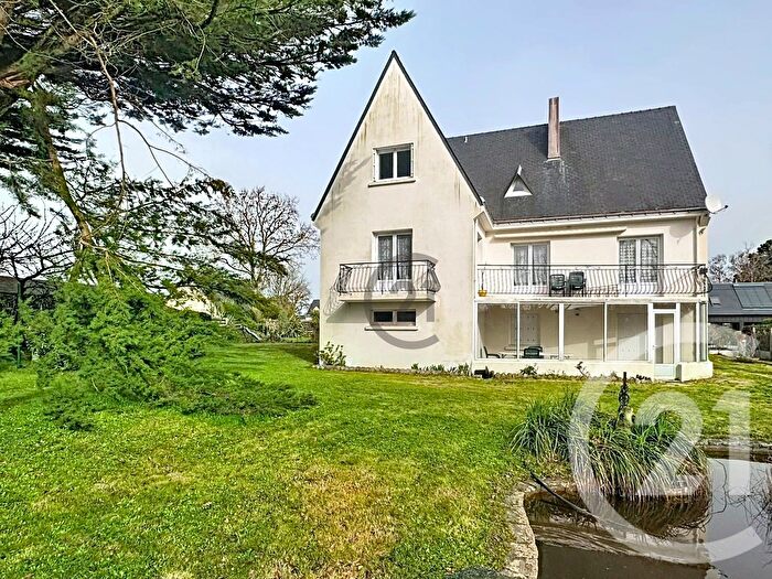 Maison à vendre - Mesquer - 9 pièces - 6 chambres