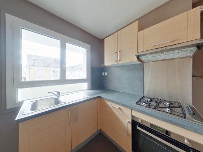 Appartement à louer - Tours, Lakanal, Strasbourg - 2 pièces - 1 chambre