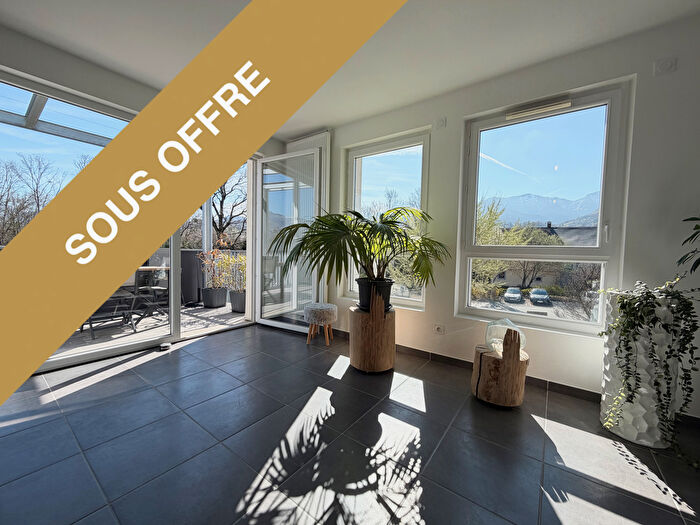 Appartement à vendre - Cognin - 3 pièces - 2 chambres