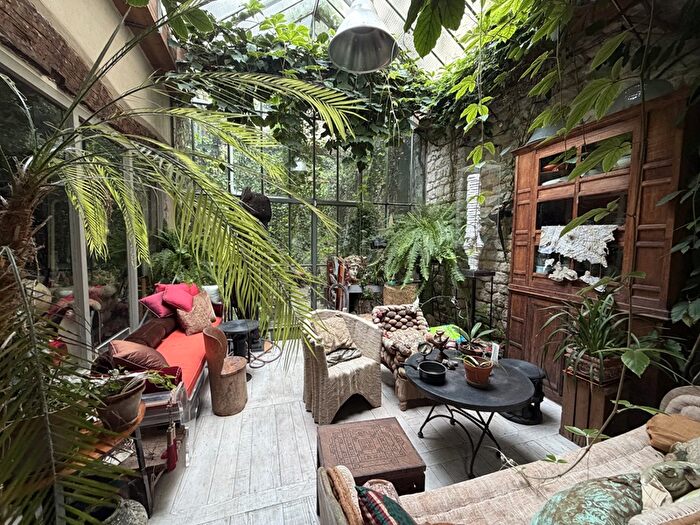 Maison à vendre - Paris e  - 4 pièces - 3 chambres