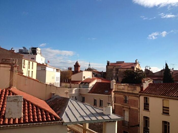 Appartement à louer - Perpignan, Clémenceau - 2 pièces - 1 chambre