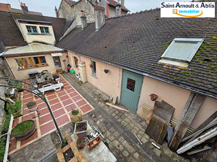 Maison à vendre - Saint-Arnoult-en-Yvelines - 5 pièces - 3 chambres