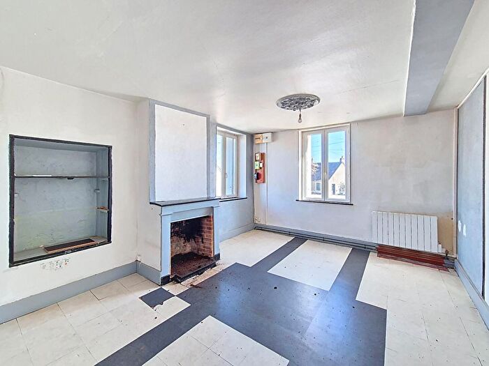 Maison à vendre - Parassy - 8 pièces - 4 chambres